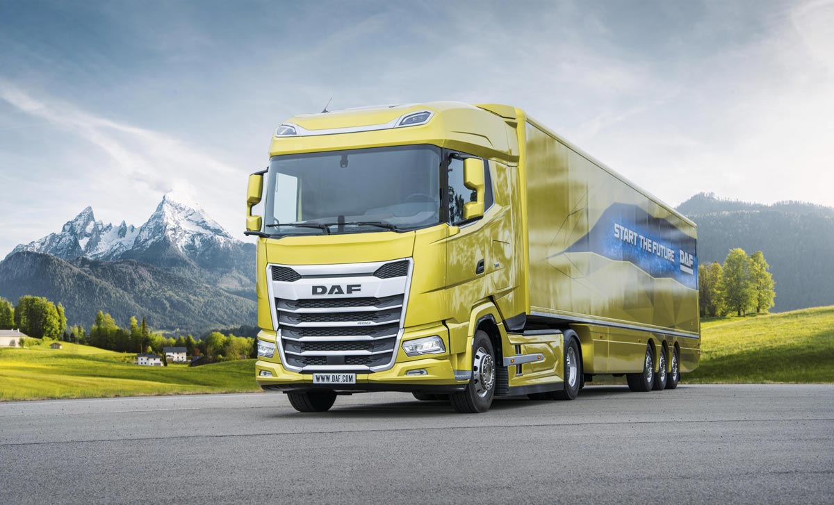 New DAF XG+ is first off the line at Eindoven as full production begins