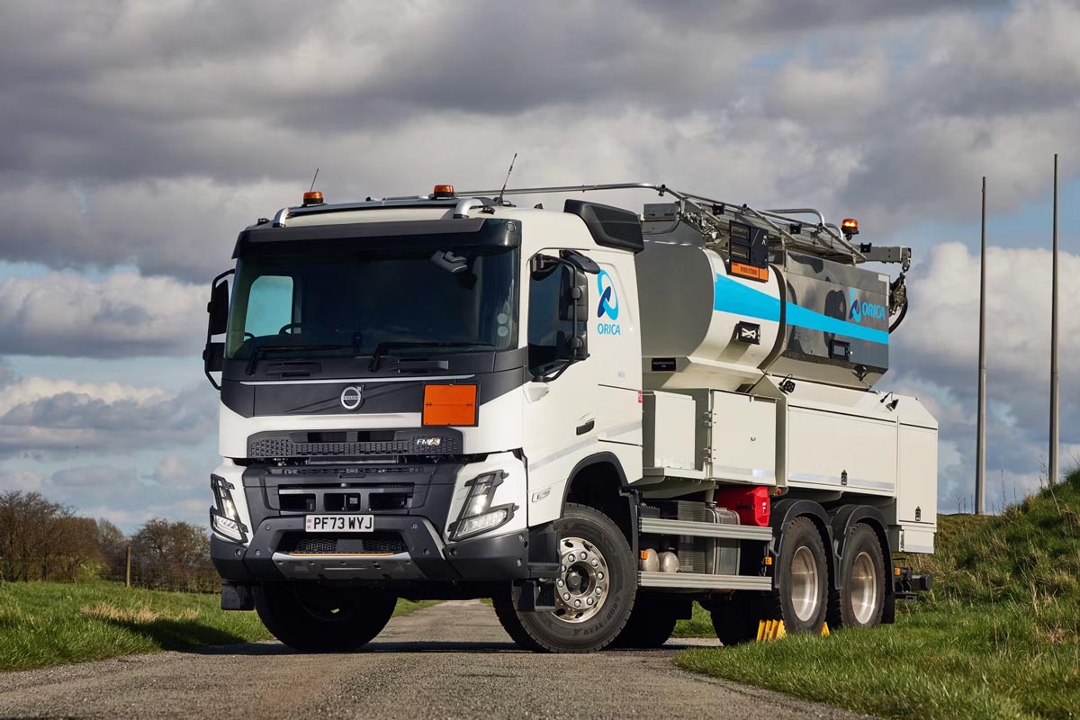Ultra-tough Volvo FMX trucks put into operation | Facts