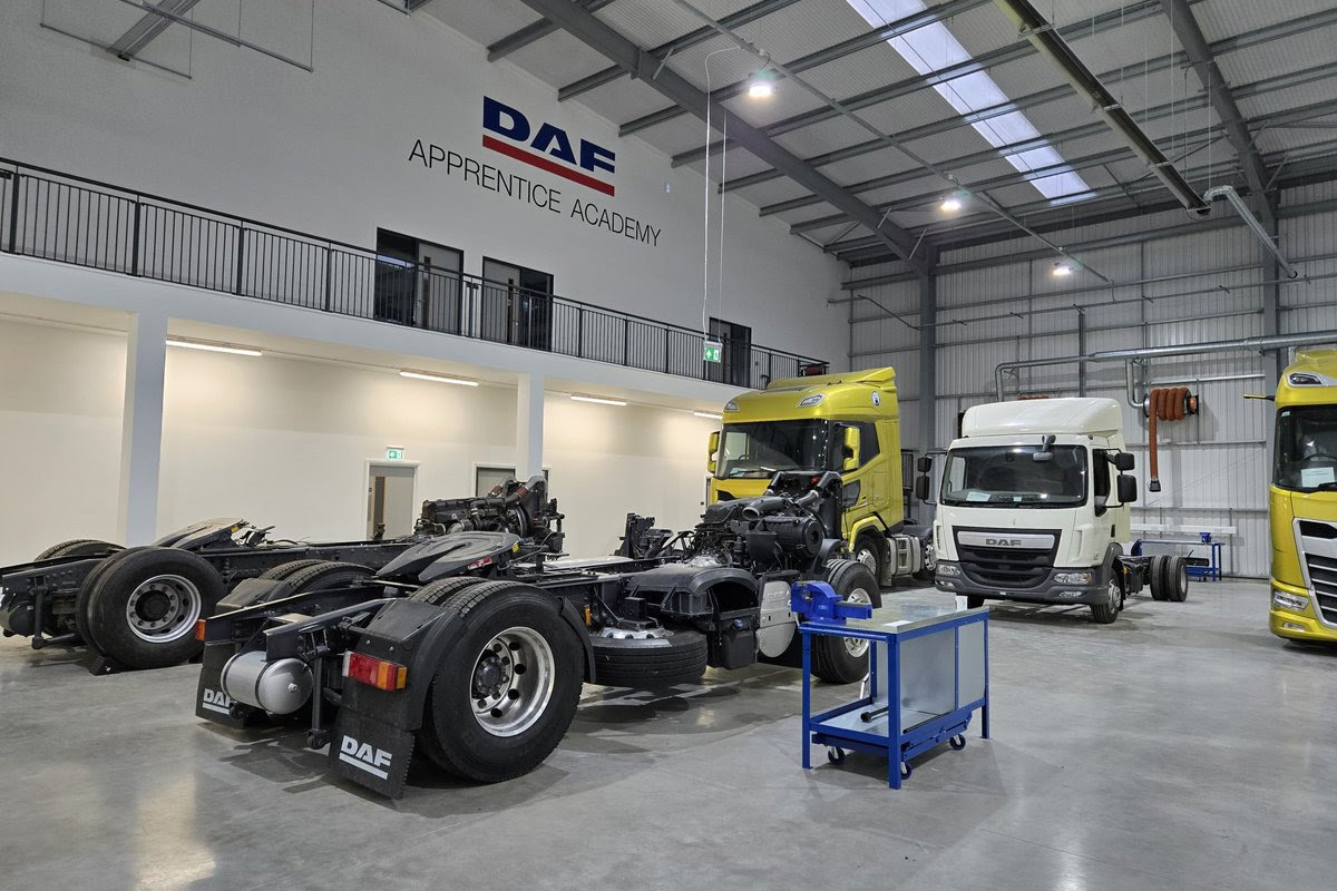 New DAF training facility opens in Nottingham | Facts