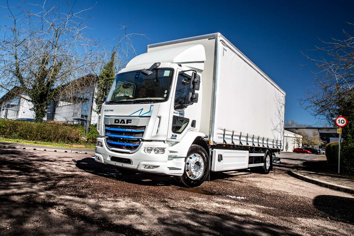 DAF Trucks celebrates Q1 EV market leadership | Facts